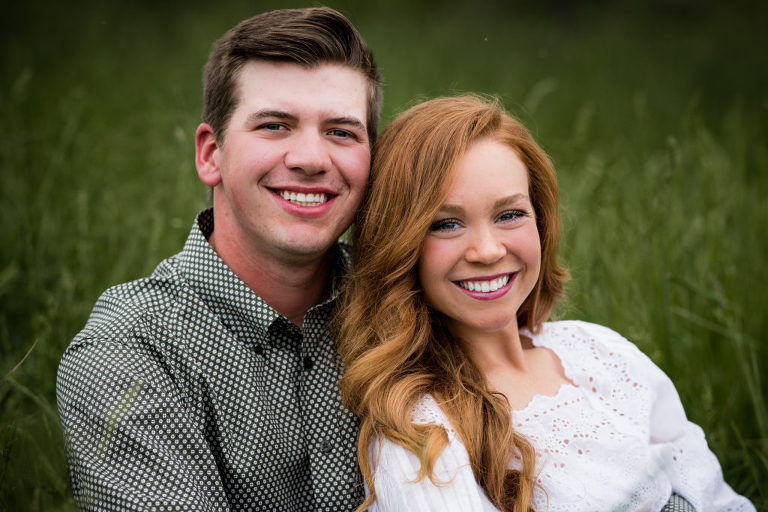 Jamie & Caleb – Engagement Session on the Farm – Stronghurst, IL ...